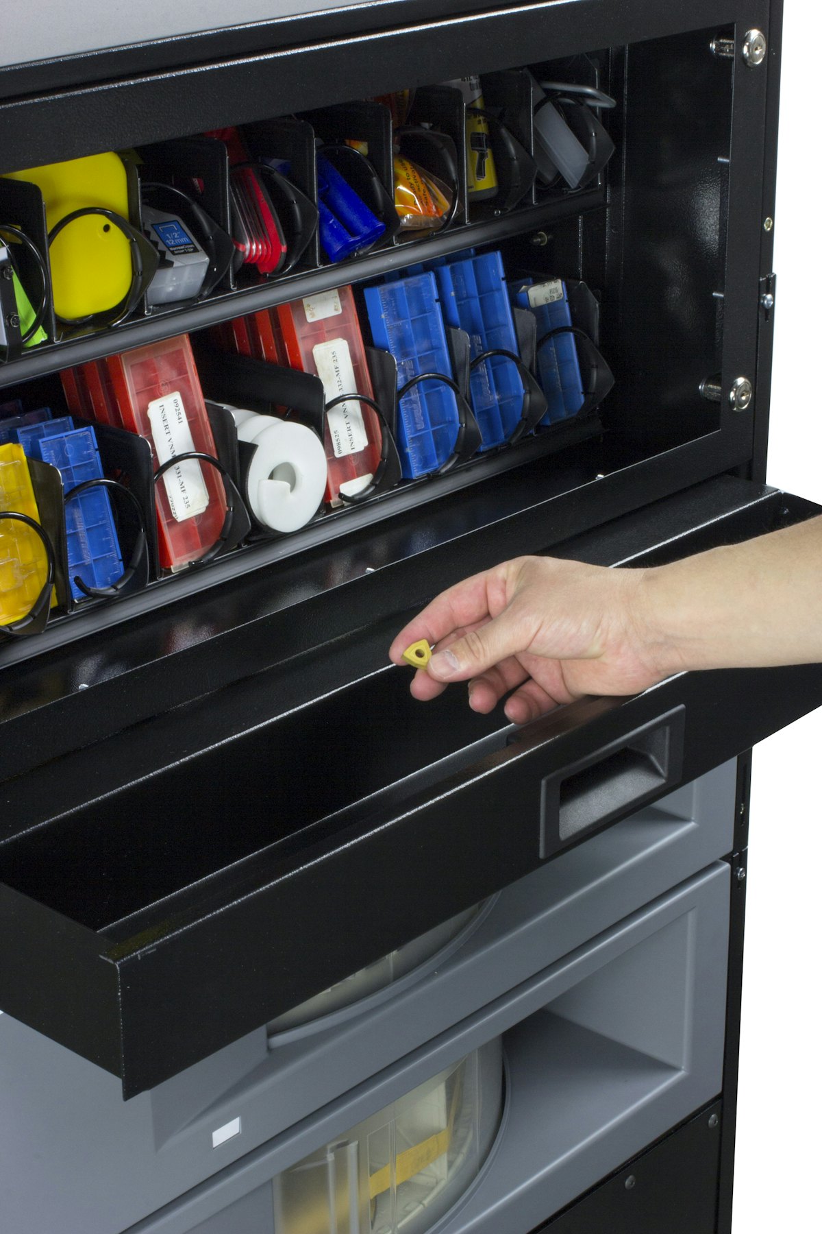 CribMaster Automates Single Item Dispensing | Industrial Distribution