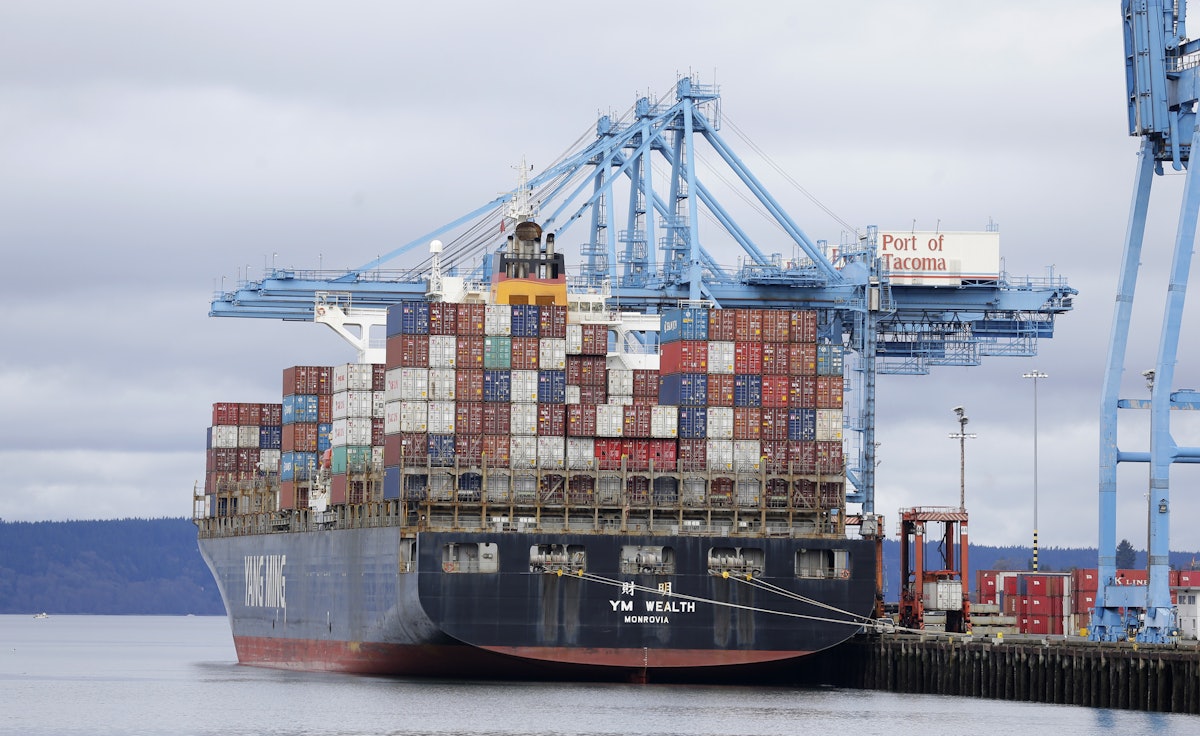With Deal, West Coast Seaports Tackle Huge Cargo Backlog | Industrial ...