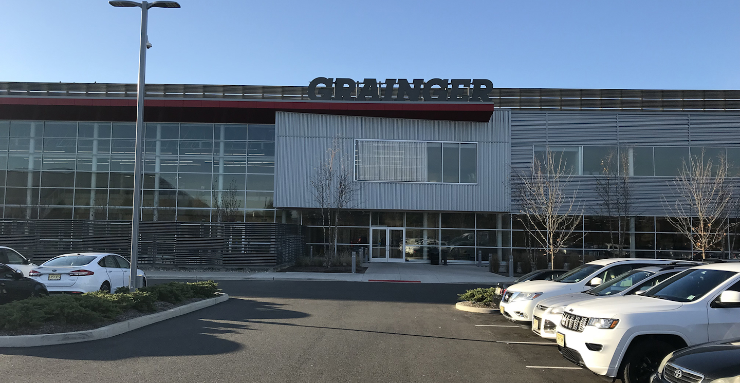Grainger Celebrates Grand Opening Of Northeast DC In New Jersey ...