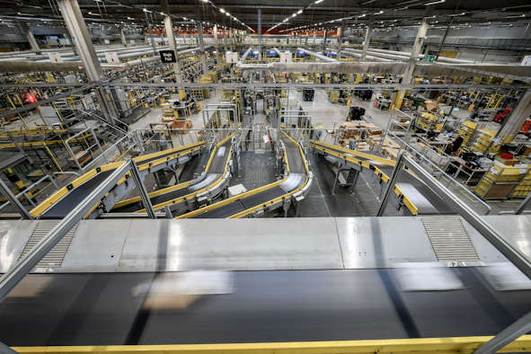 21st Century Warehouse: How to Keep Up with Distribution Center ...