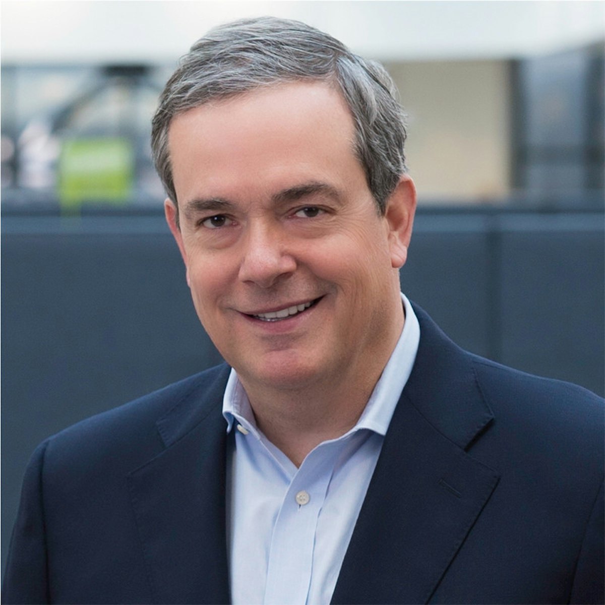 staples ceo steps down