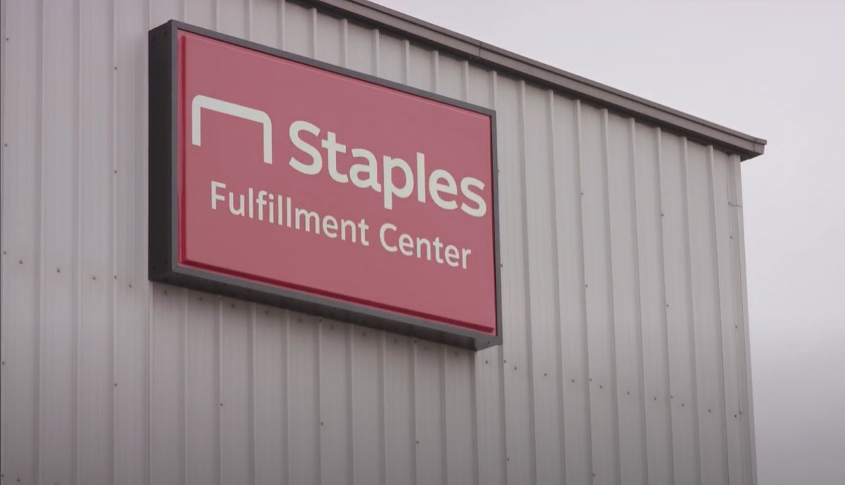 staples ceo steps down